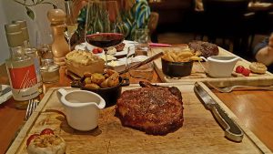 How to Order and Eat the Perfect Steak the Right Way (Beef Cut Guide ...