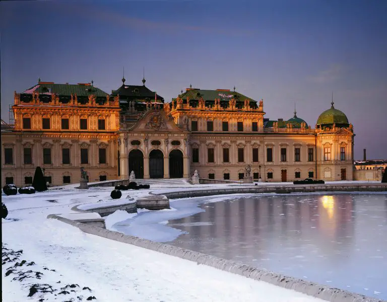 Top 10 Must-Do Activities in Vienna at Christmas and Wintertime ...