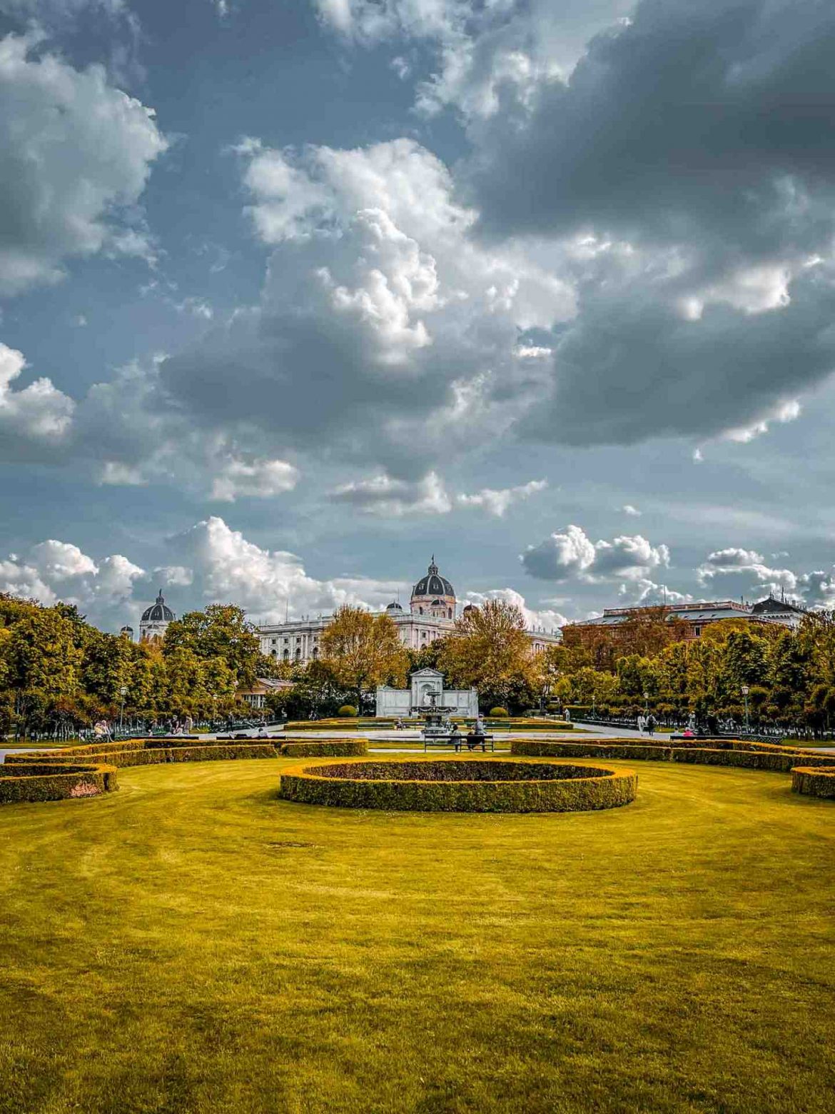 Beautiful Parks and Gardens in Vienna, Austria - The Vienna BLOG