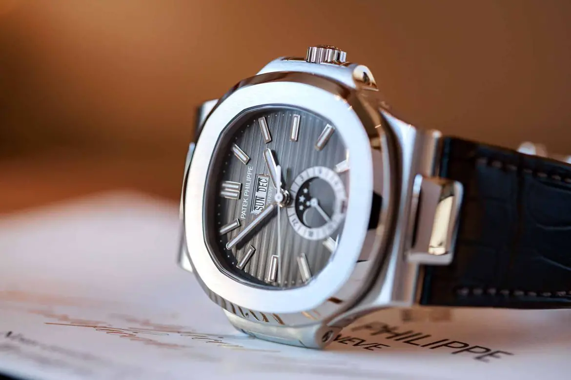 Top Reasons Why You Should Buy Watches from Online Stores - The Vienna BLOG